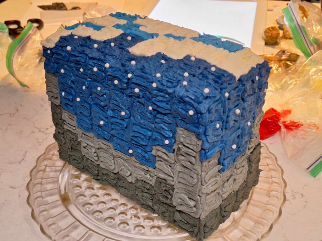 Fun Minecraft Star Wars Birthday Cake Design - Homeloved Mama